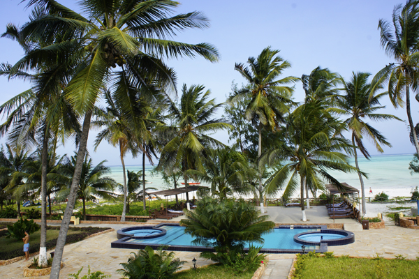 Paje beach | Colors of Zanzibar